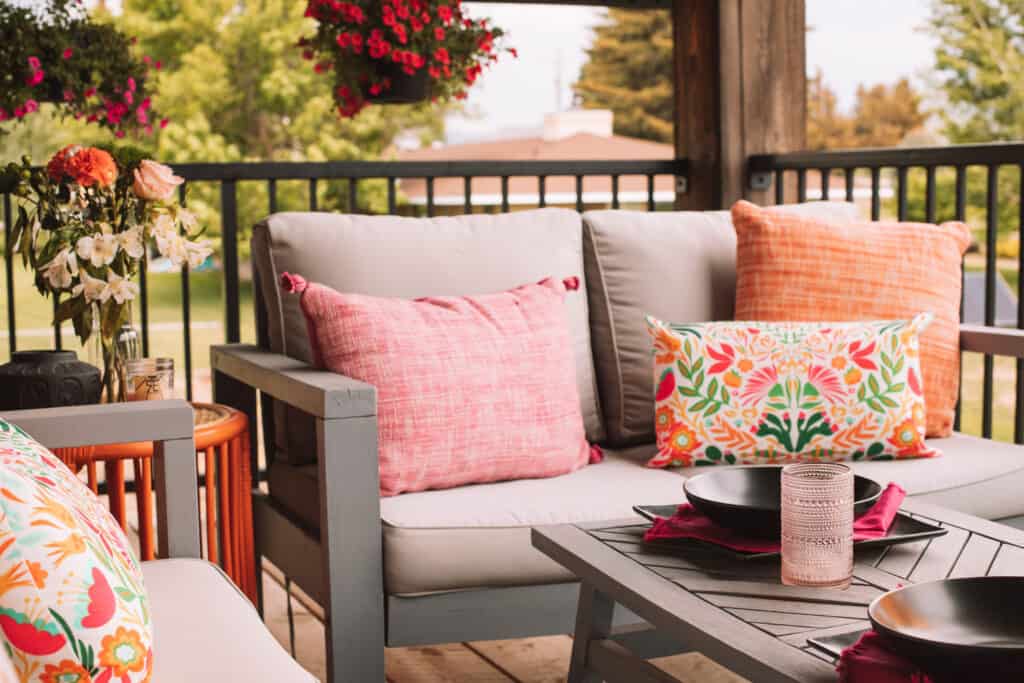 Perfect Pops Of Color For The Porch! - COWGIRL Magazine