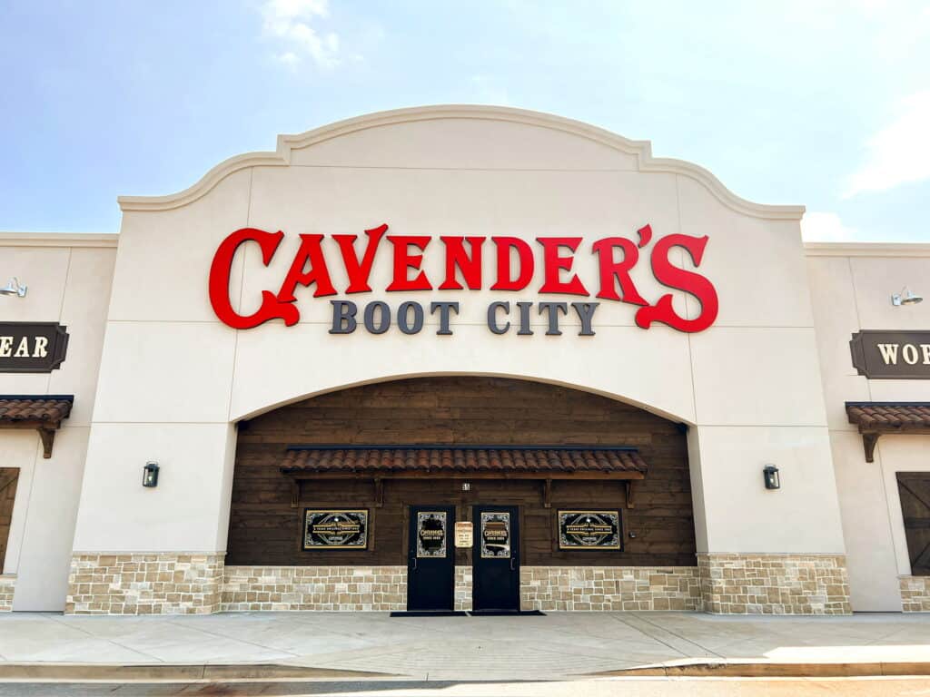 Cavender’s Unveils Three New Store Destinations - COWGIRL Magazine