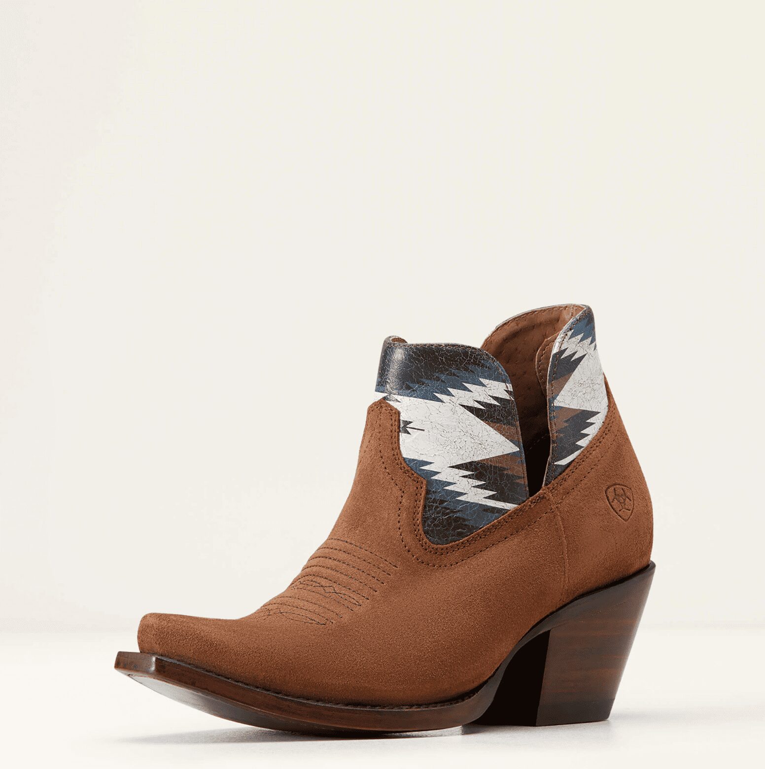 Ariat Releases Chimayo Collection - COWGIRL Magazine