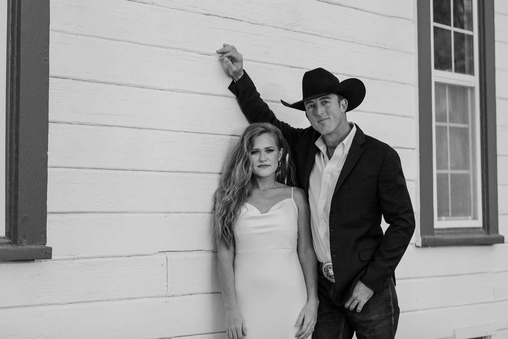 Engagment Photos Fit For A Queen And Her Cowboy