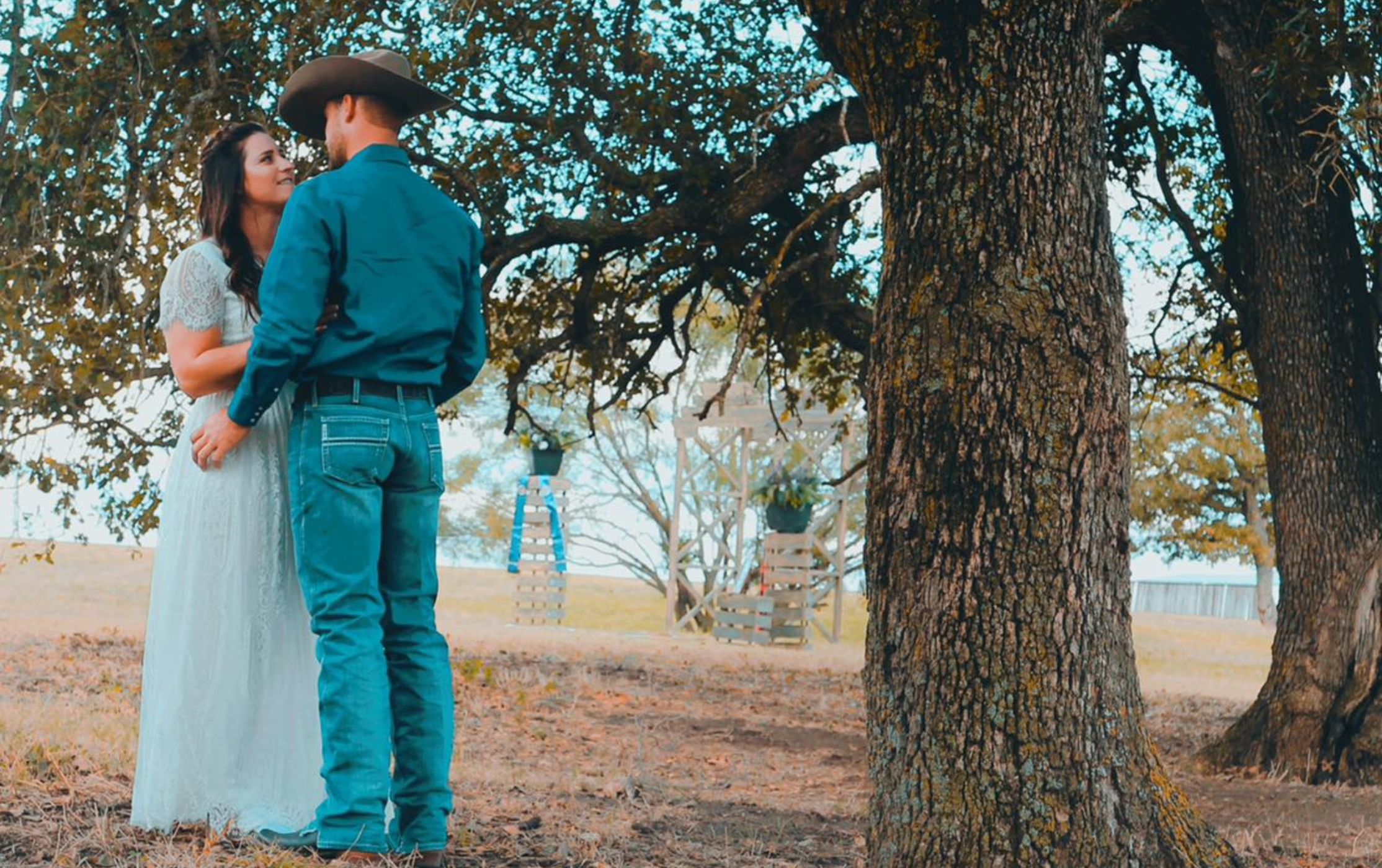 UNNAMED GRIEF — Three-year-old Oaklynn Rae Domer, daughter of rodeo ...