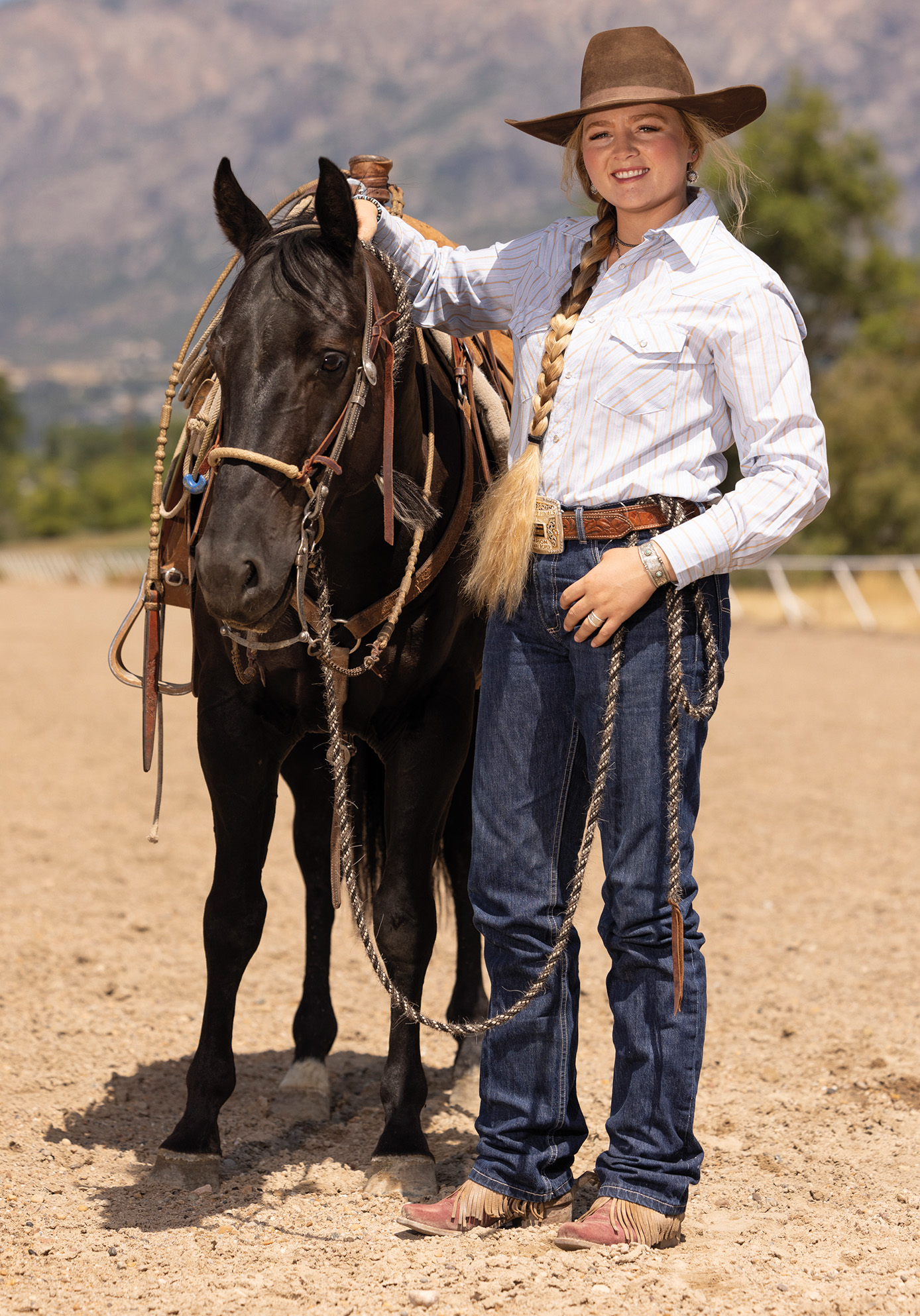 Vaqueras - COWGIRL Magazine