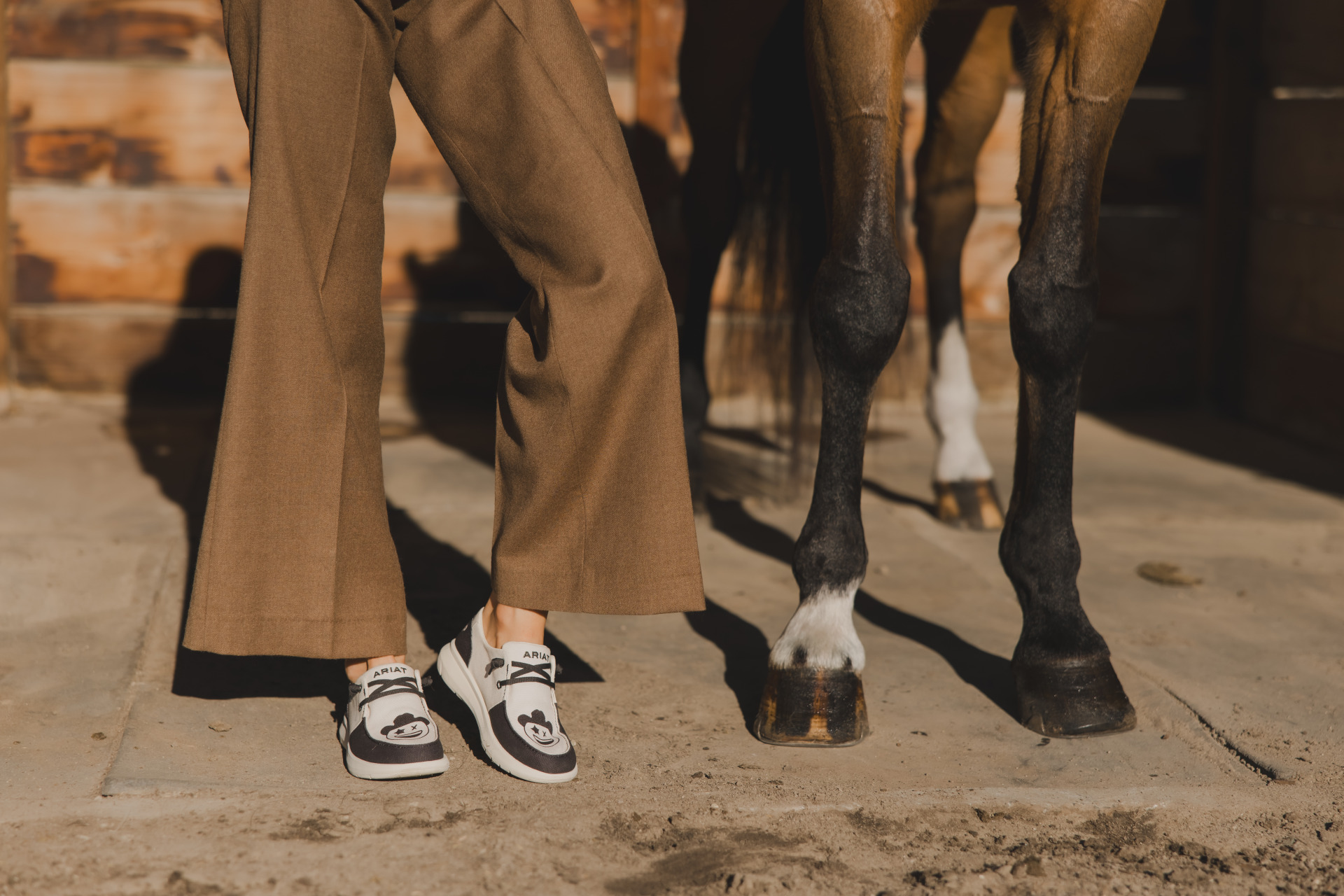 Ariat x Milton Menasco