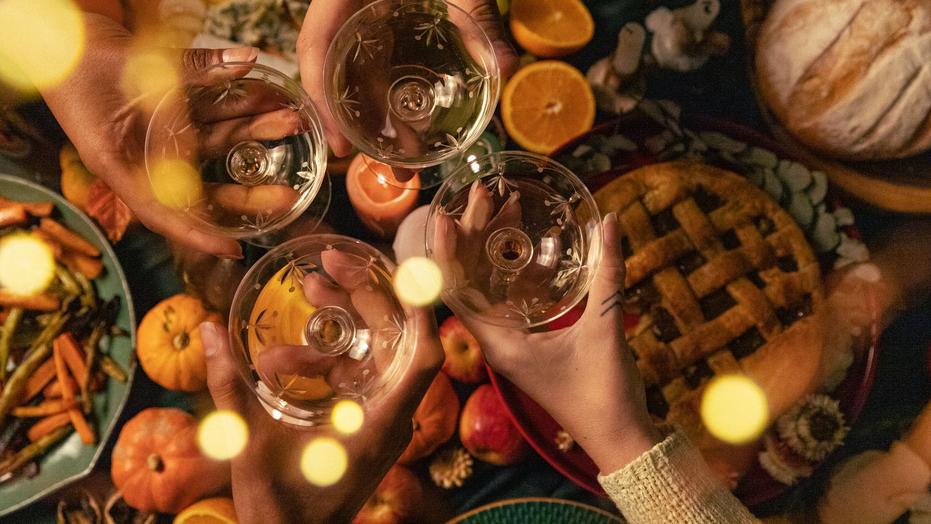 The Ultimate Country Music Thanksgiving Playlist