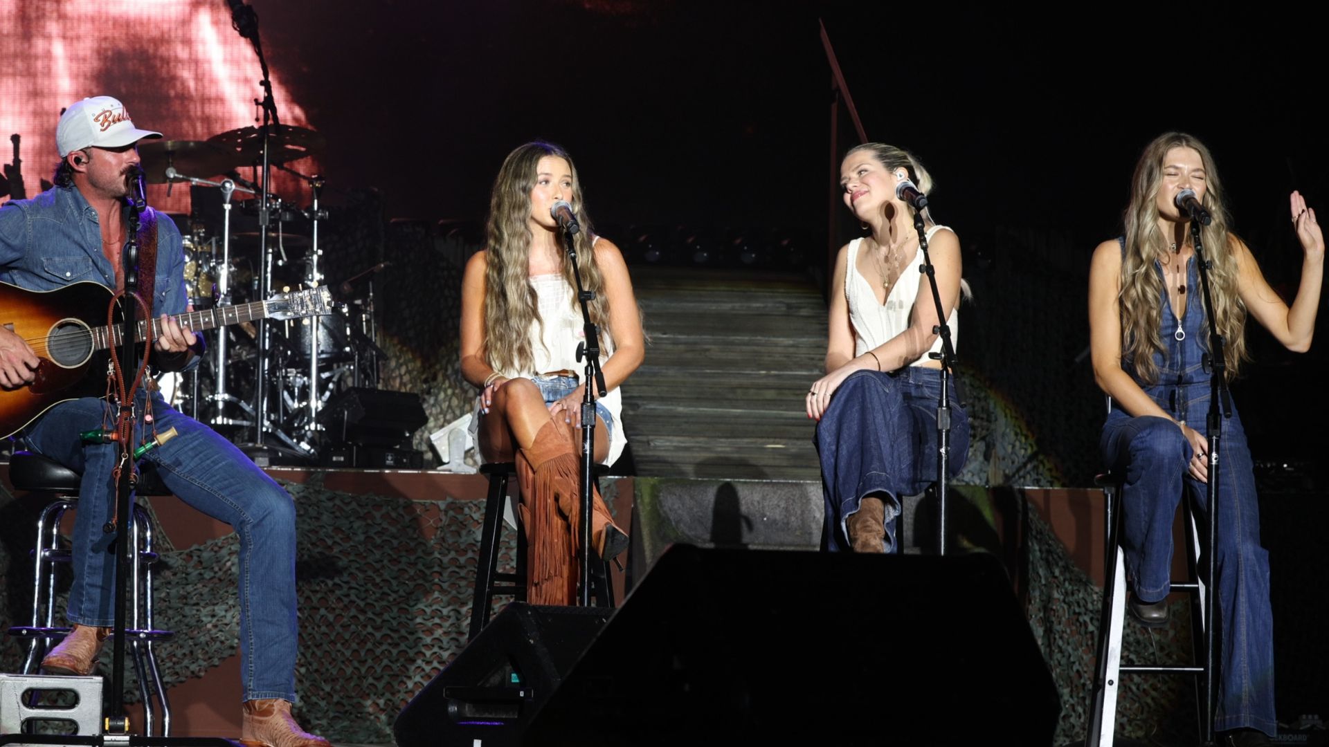 Two Rising Acts Join Riley Green On Stage At Hoofbeat Country Fest