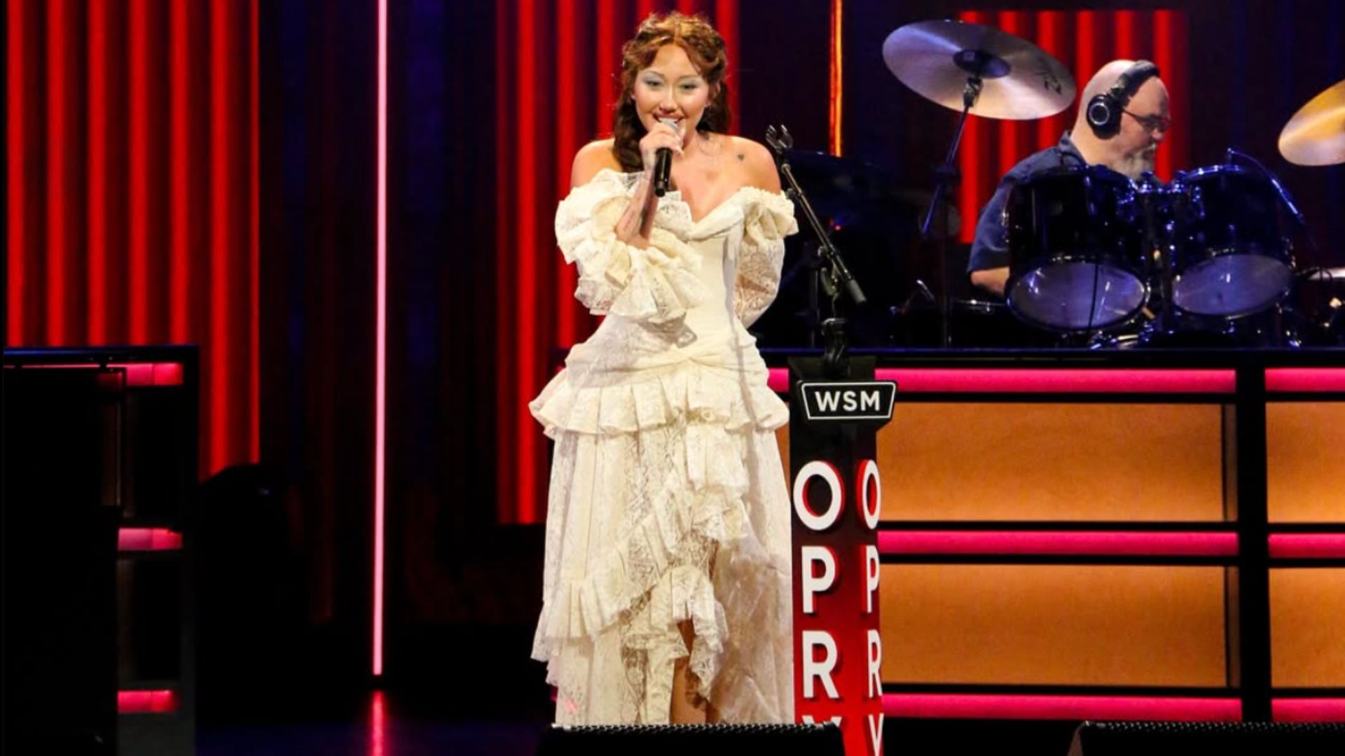Noah Cyrus Makes Her Grand Ole Opry Debut In Style