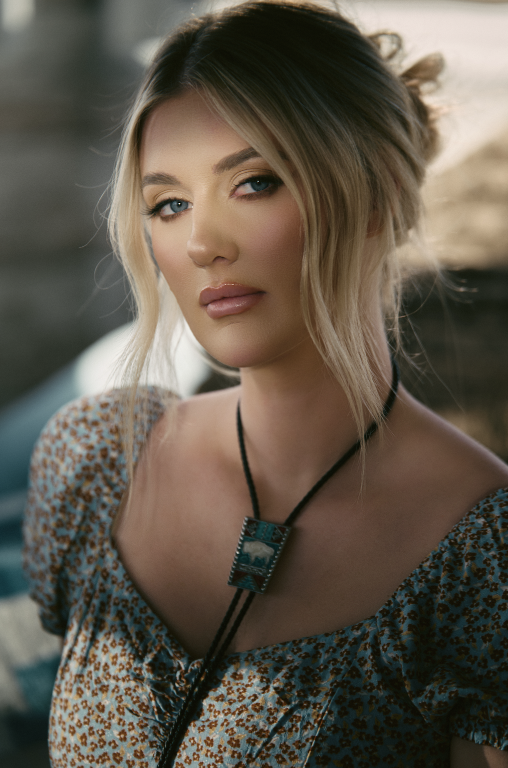 Caroline & Ian Munsick: A western Love In Perfect Harmony