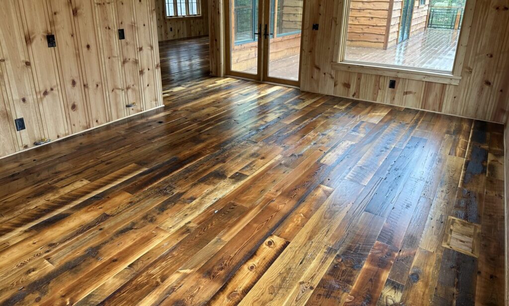 How To Make Your Western Home Warm And Inviting With Reclaimed Wood