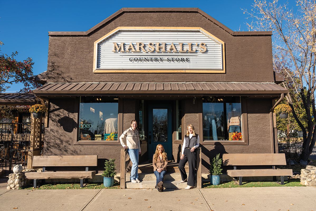 Amber Marshall On Life Beyond Heartland: Animals, Home, and What ...